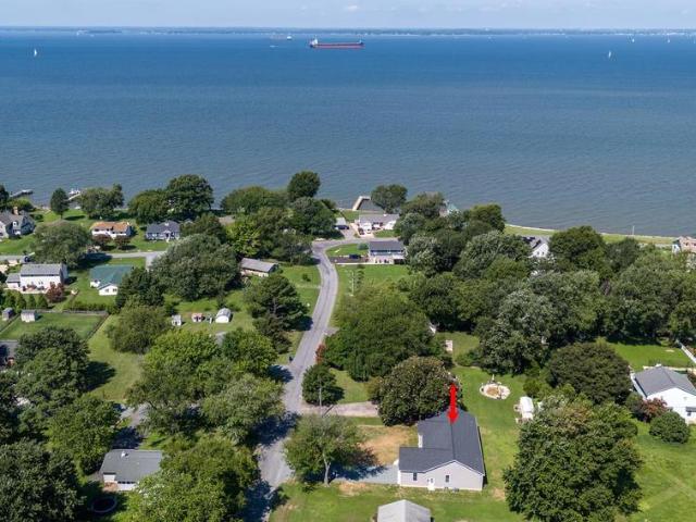 132 Chesapeake Estates Drive