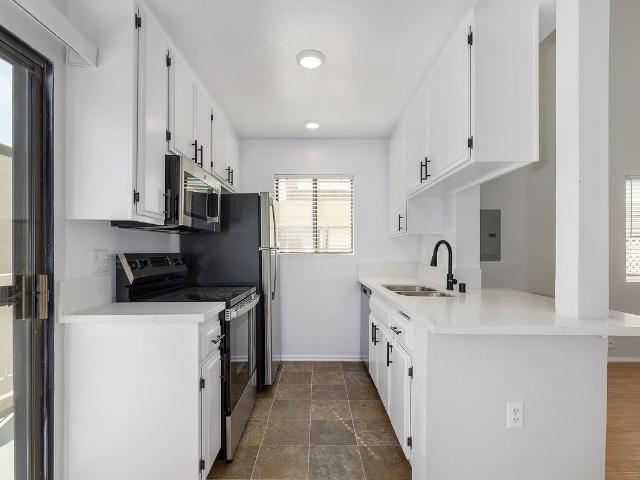 132 Clark Dr Studio Apartment for Rent at 132 S Clark Dr, Los Angeles, CA 90048 Mid City West