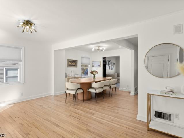 132 Cresthill Ave