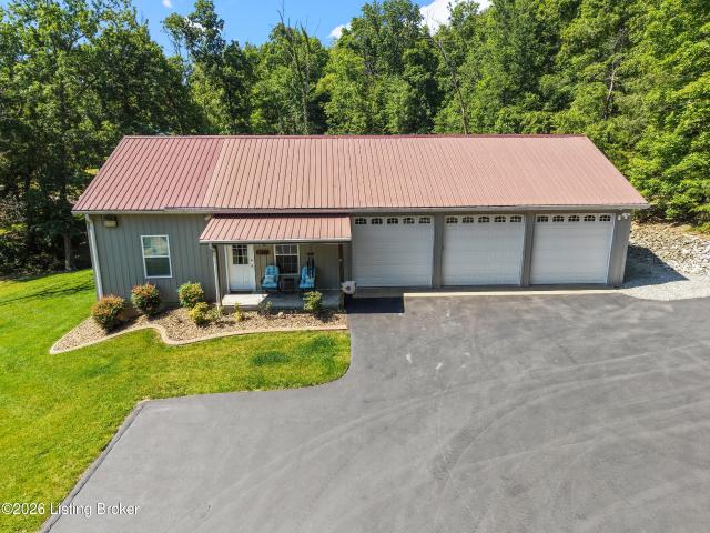 132 Cypress Ln
