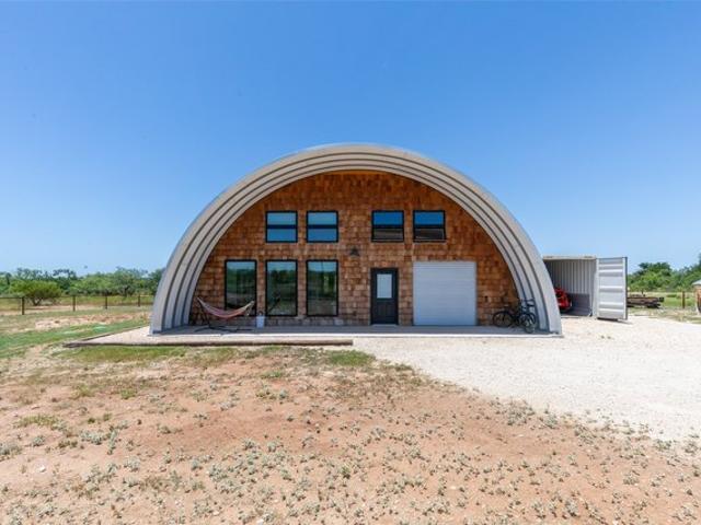 132 Anderson Rd, Wingate, TX 79566