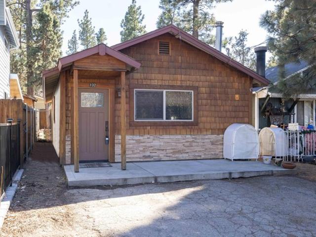 132 Angeles Blvd, Big Bear City, CA 92314