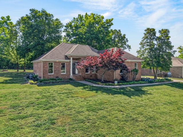 132 Ashton Cir