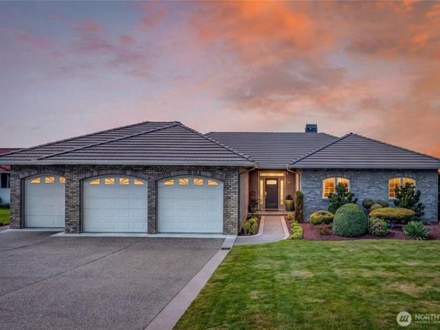 132 Bogey Blvd, Chelan, WA 98816