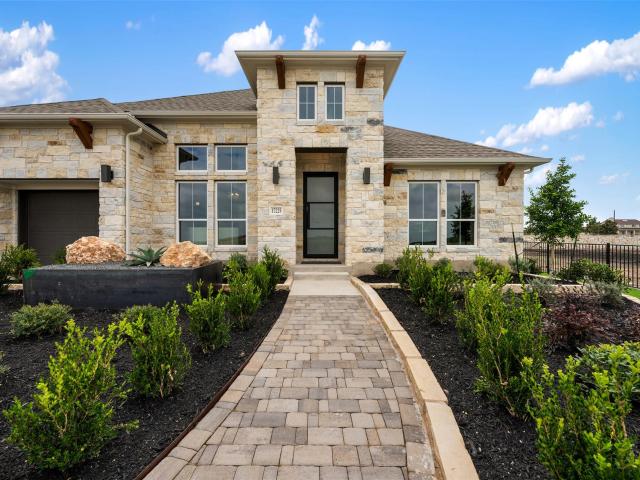132 Bigtooth Maple Ln