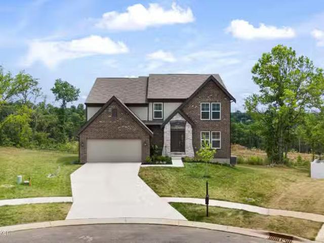132 BLACK WALNUT CT, MT WASHINGTON, KY 40047 Single Family Res.