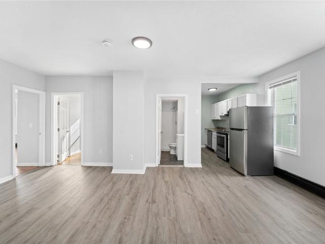 132 De Pasquale Avenue 2