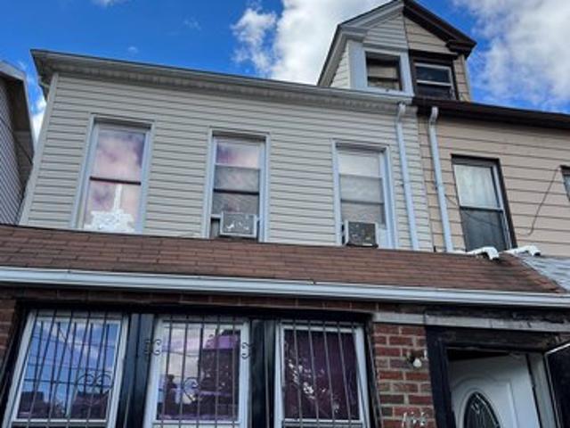 132 E 37th St, Brooklyn, NY 11203