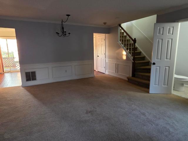 132 Eaglesmere Circle 33 #