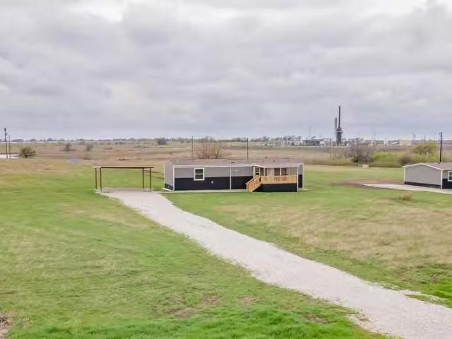 132 El Dorado St, Decatur, TX 76234