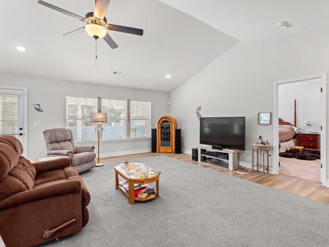 132 Fox Den Dr, Murrells Inlet, SC 29576 | MLS #2528