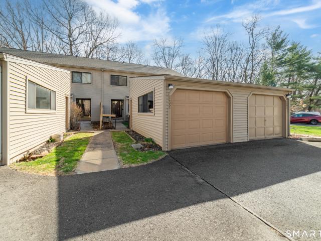 132 Farmington Chase Cres, Unit 132, Farmington, CT 06032 | MLS #24172 | Compass