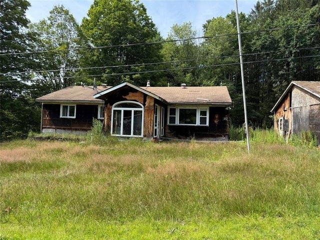 132 Fino Hl, Hancock, NY 13783