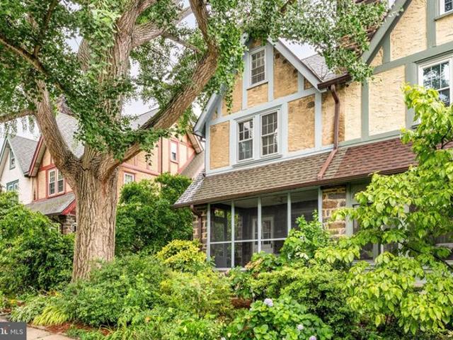 132 Kenilworth Rd, Merion Station, PA 19066