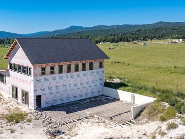 132 Kienas Rd, Kalispell, MT 59901