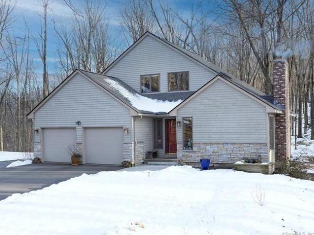 132 Hatch Hill Rd, Vernon, CT 06066