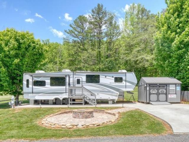 132 Heavenly Dr, Blairsville, GA 30512