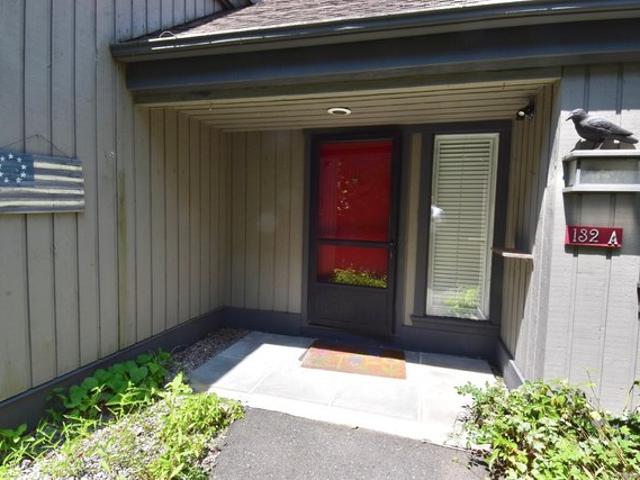132 Heritage Vlg Unit A, Southbury, CT 06488