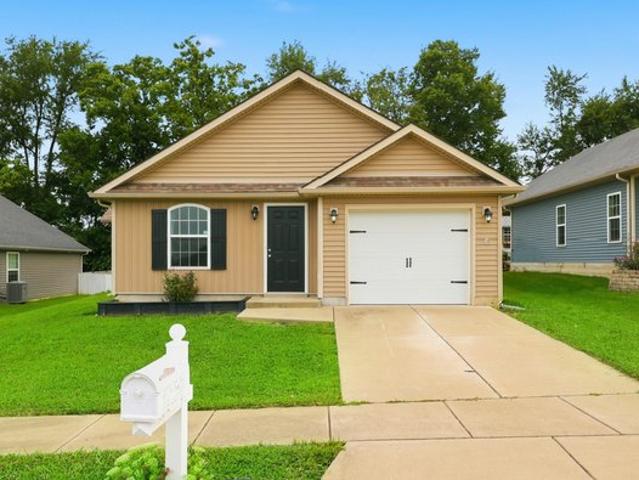 132 John Davis Dr, Georgetown, KY 40324