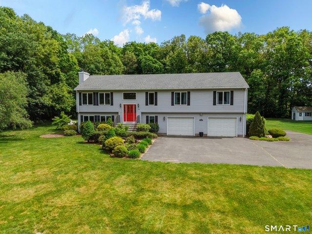 132 Lake St, Manchester, CT 06042