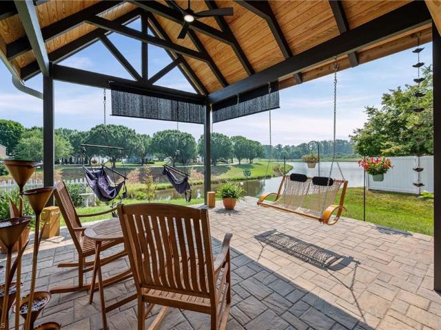 132 Lakepoint Drive