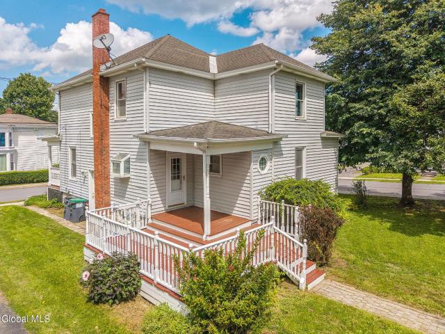 132 Lark Street