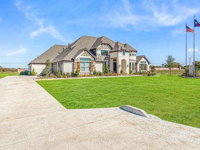 132 Liv Meadow Way, Waxahachie, TX 75165