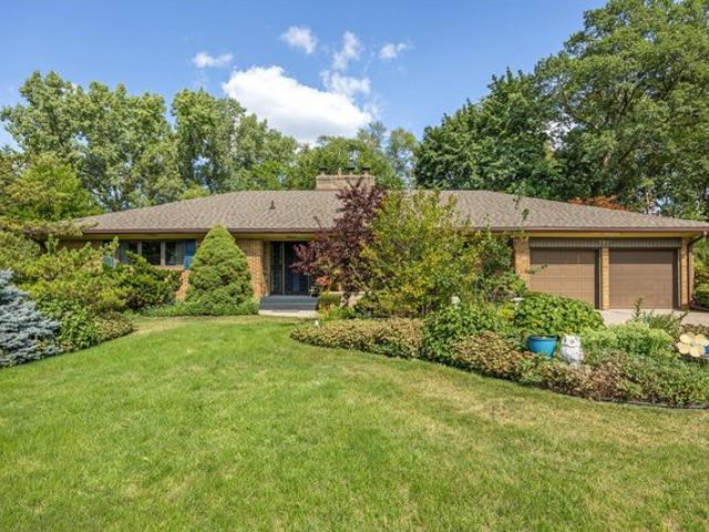 132 Morningside Dr SE, Grand Rapids, MI 49506