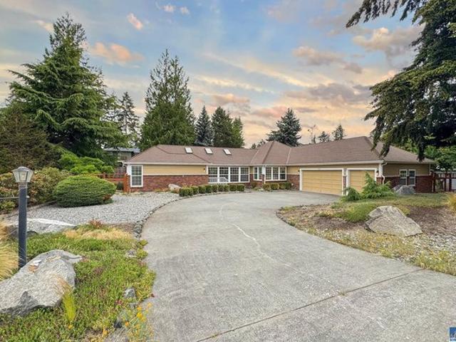 132 Madigan, Sequim, WA 98382