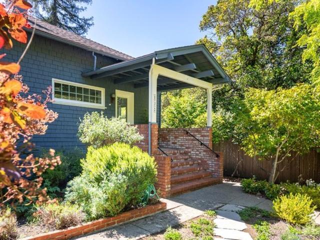 132 Meernaa Ave, Fairfax, CA 94930