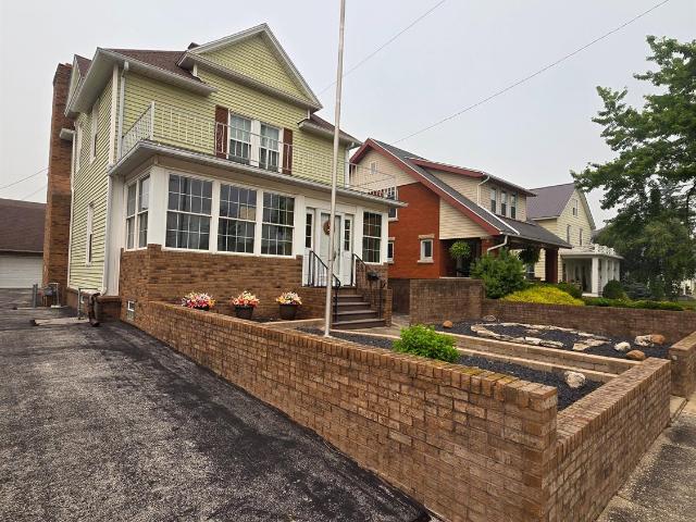132 N Wilson Avenue