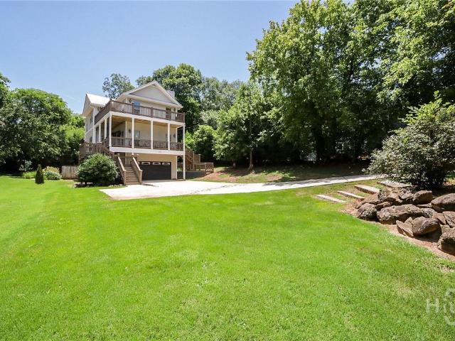 132 N Poplar Street