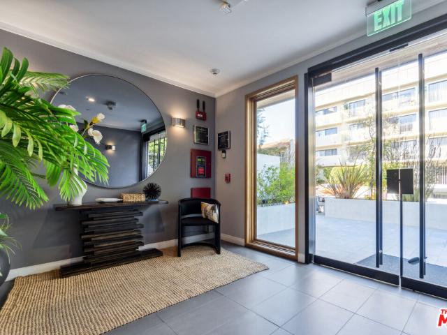 132 N Swall Dr, Unit 202, Los Angeles, CA 90048 | MLS #26634 | Compass