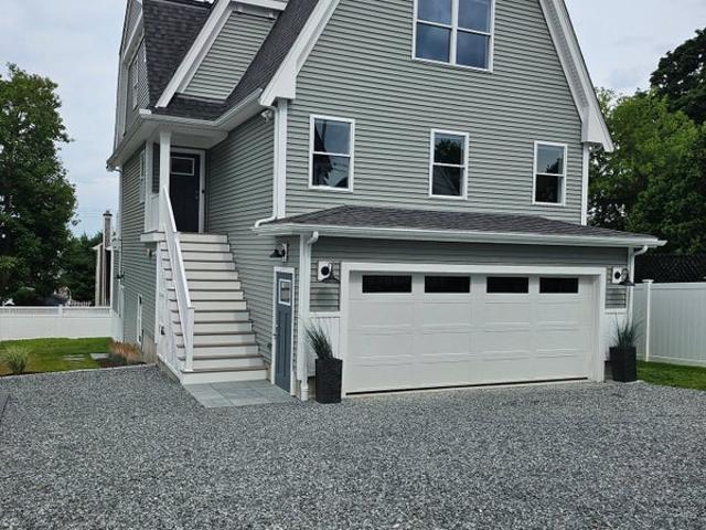 132 Narrows Unit 1B Fully Furnished $1,700