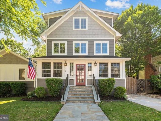 132 S Garfield St, Arlington, VA 22204