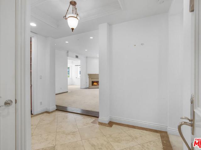 132 S Maple Drive 201