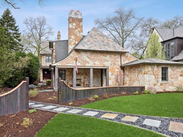 132 S Park Ave, Hinsdale, IL 60521