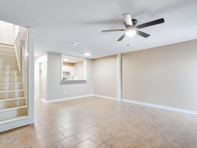 132 Southfield Pkwy, Lafayette, LA 70506 | MLS #RA2600001 | Compass