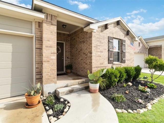 132 Sage Meadows Dr, San Marcos, TX 78666
