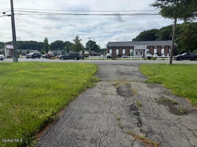 132 Saratoga Road