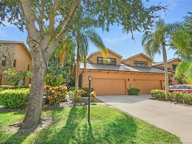 132 SE Crestwood Cir, Stuart, FL 34997