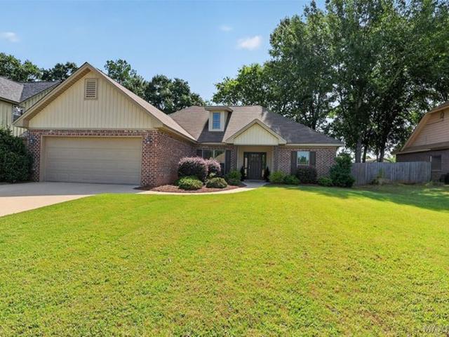132 Silvercrest Dr, Elmore, AL 36025