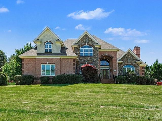 132 Sink Farm Rd, Mooresville, NC 28115