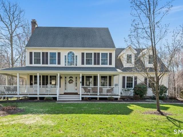 132 Skyview Dr, Coventry, CT 06238