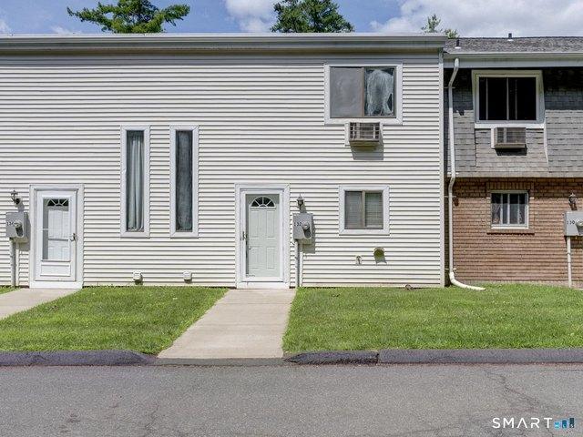 132 Sutton Pl Unit 132, Bloomfield, CT 06002