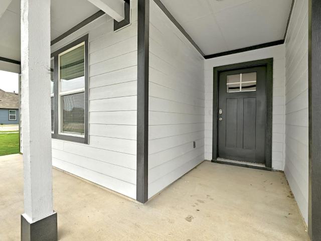 132 Sweetwater Creek Ln