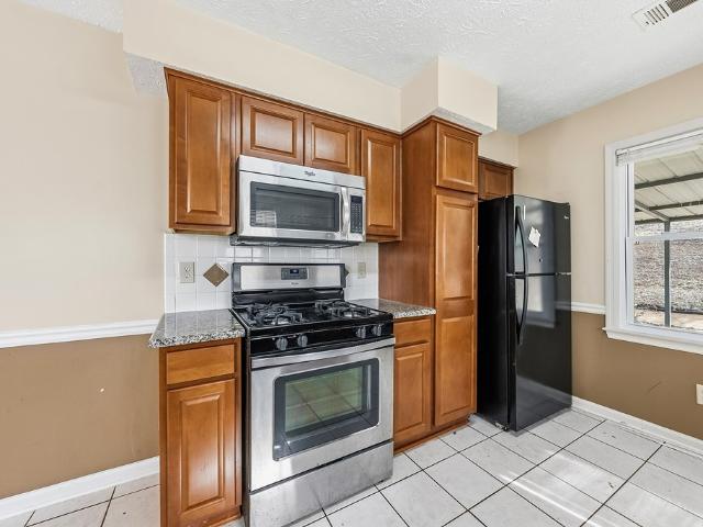 132 Sweetwater Dr, Columbus, GA 31907 | MLS #227813