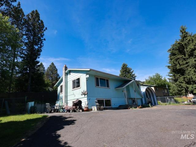 132 Pine Rd