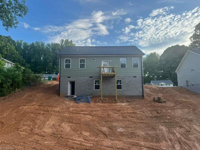 132 Pinnix Street