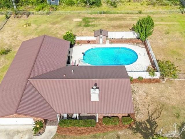 132 Pleasant Way, Jesup, GA 31545